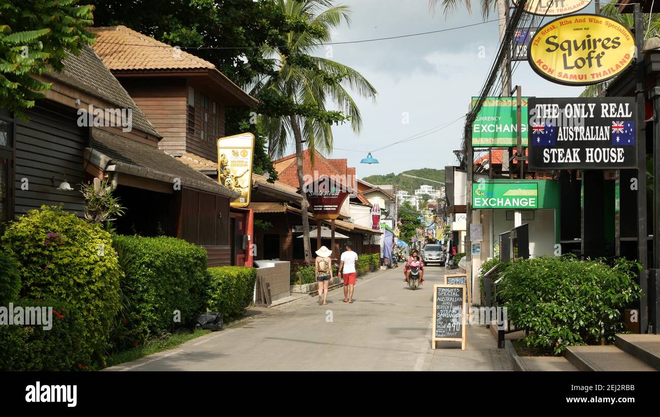 SAMUI ISLAND, THAILAND - MAY 27, 2019: Typical touristic street in ...