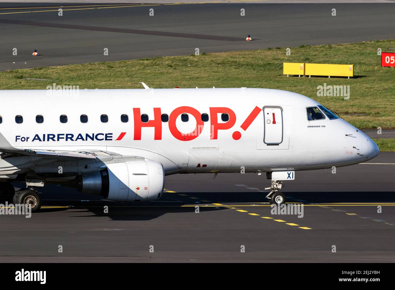 Hop embraer hi-res stock photography and images - Alamy