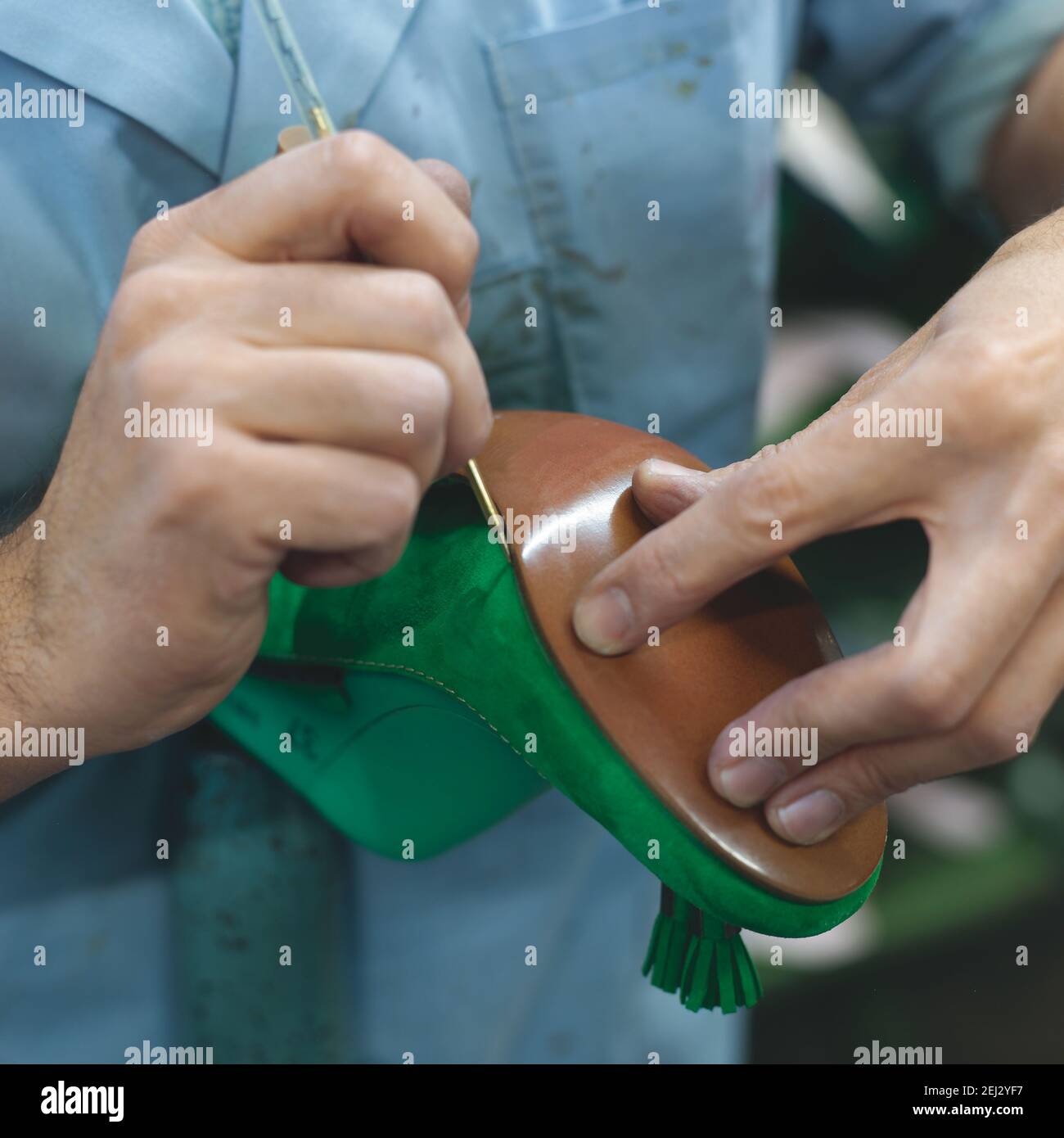 How to build a shoe. Artisan processing phase for the construction of ...