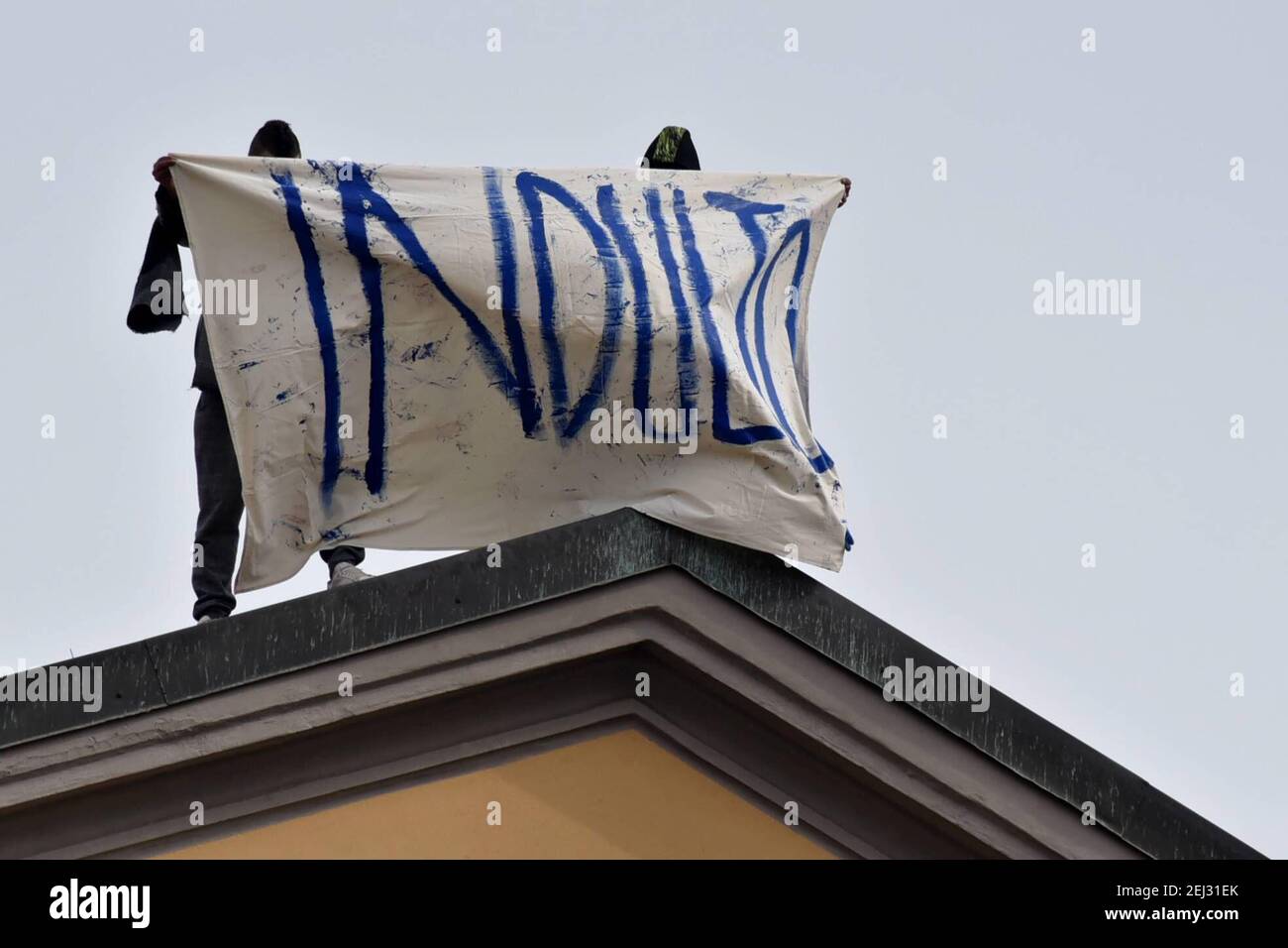 Coronavirus prison protest usa hi-res stock photography and images - Alamy