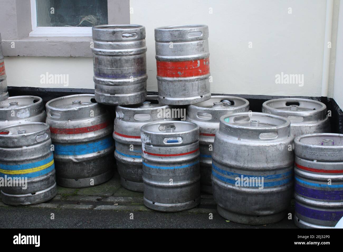 Pub beer delivery hi-res stock photography and images - Alamy