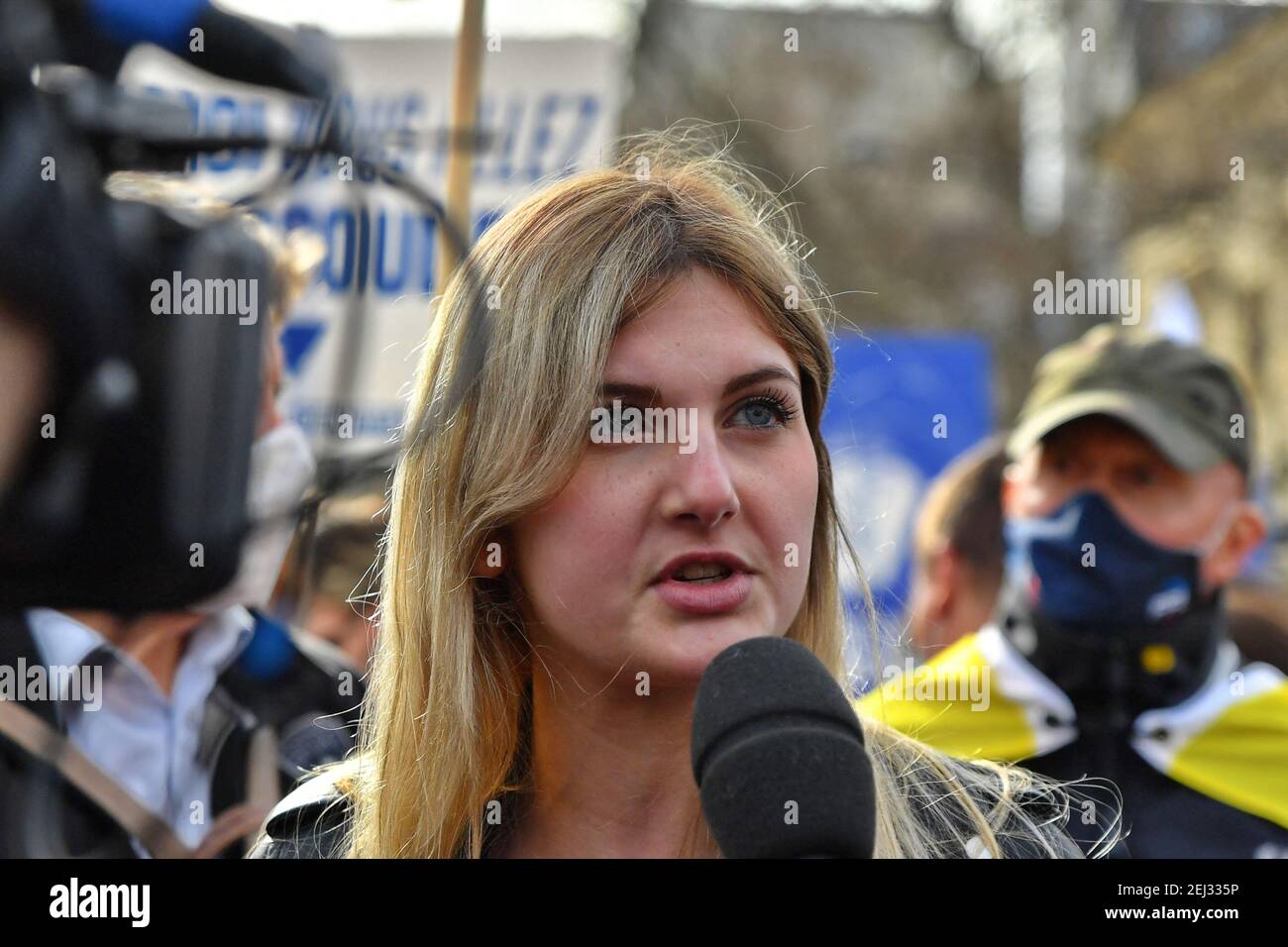 Thais descufon hi-res stock photography and images - Alamy