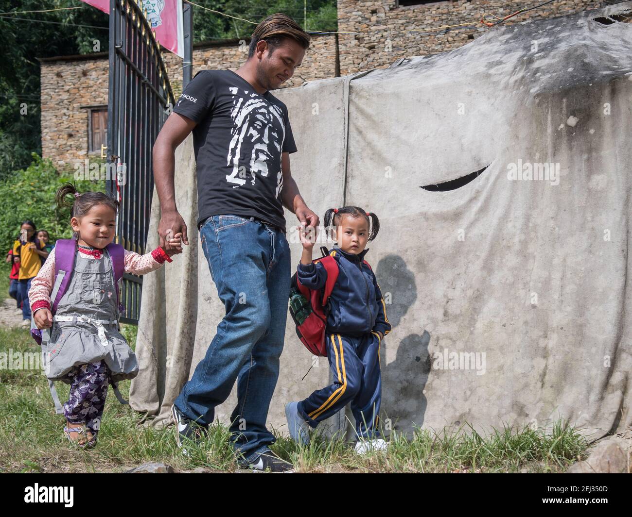 Nepalese school girls hi-res stock photography and images - Alamy