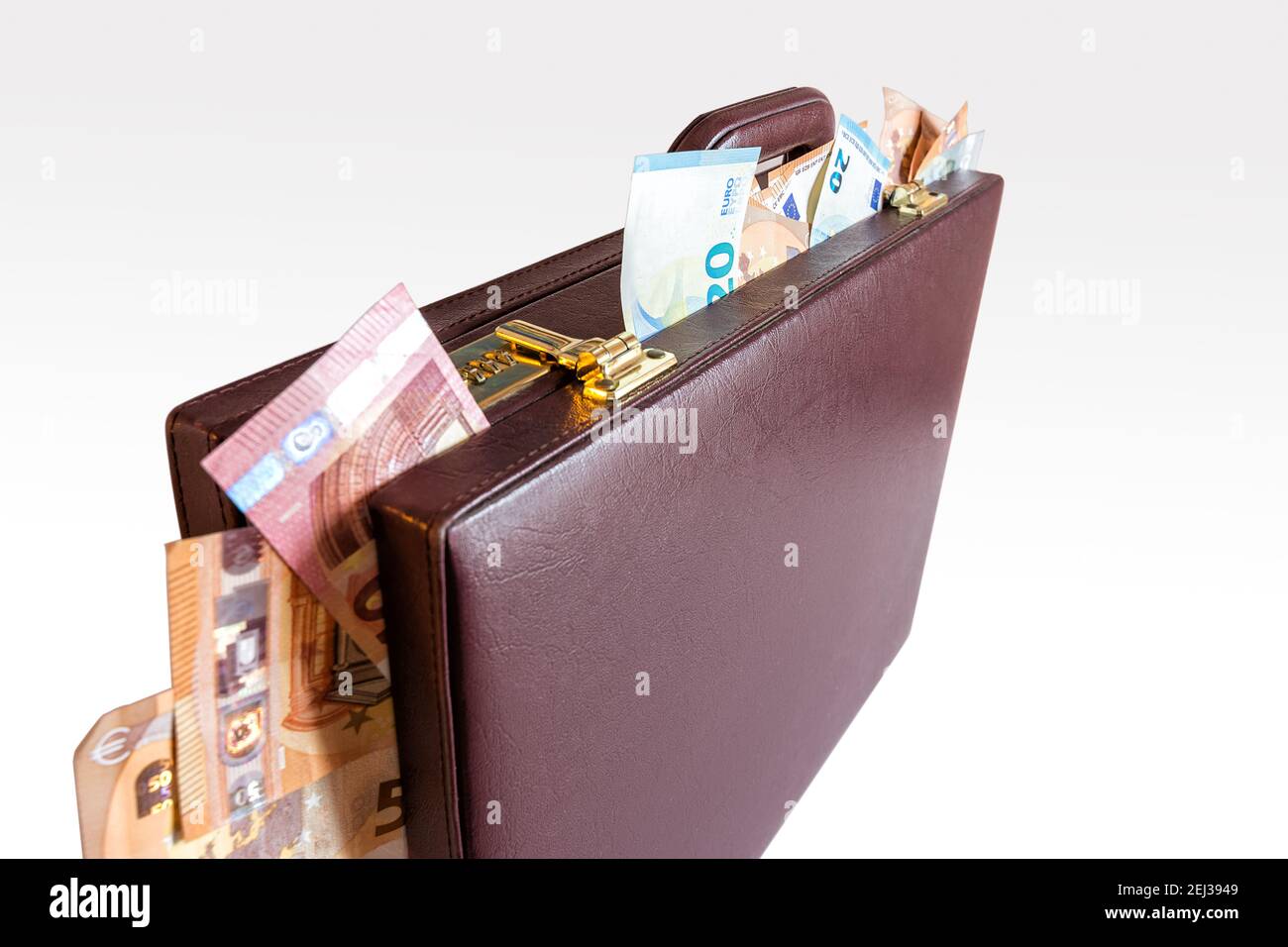 Briefcase money hi-res stock photography and images - Alamy