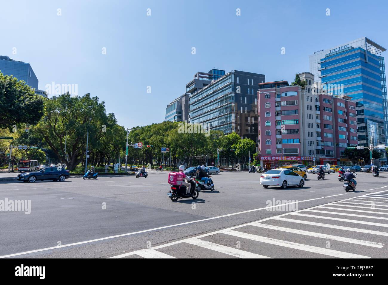Taipei metro destinations hi-res stock photography and images - Alamy
