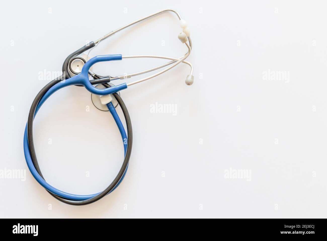 Doctor stethoscope equipment pictogram hi-res stock photography and images - Alamy