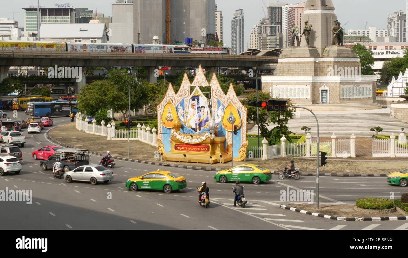 Bts skytrain victory monument hi-res stock photography and images - Alamy