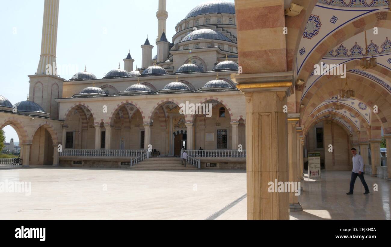GROZNY, THE CHECHEN REPUBLIC OF ICHKERIA, CAUCASUS, RUSSIA - 6 ...