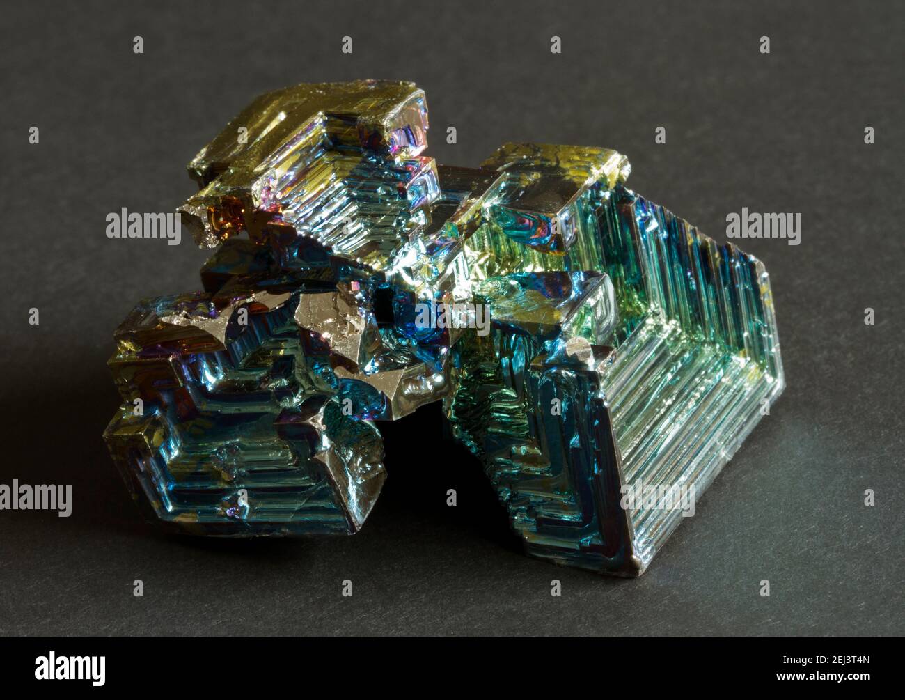 Bismuth bi hi-res stock photography and images - Alamy