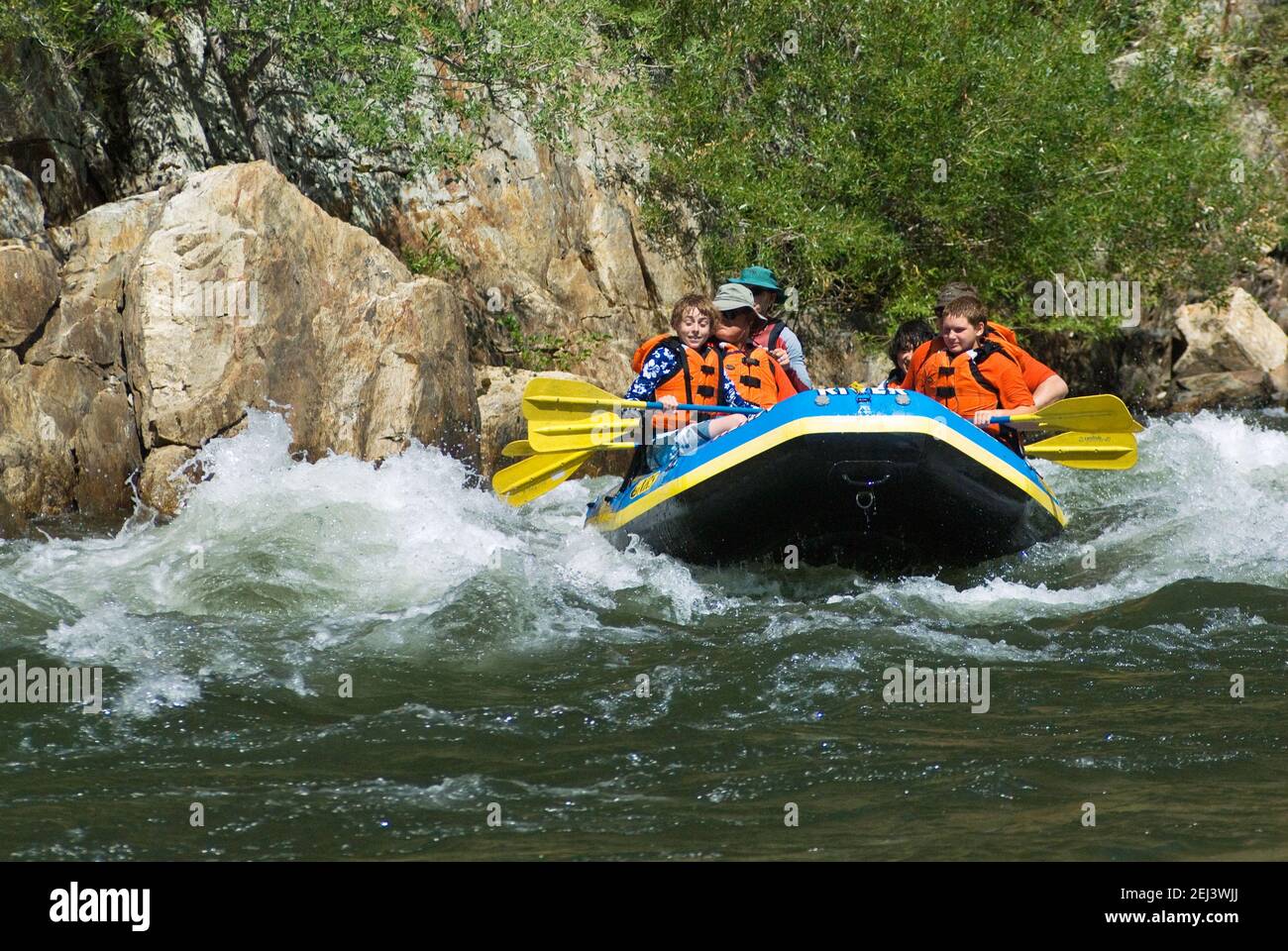 Inflatable raft shooting the Kern River rapids, near Kernville, Sierra ...