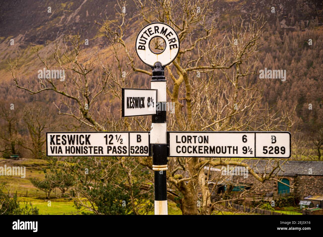 Old english road signs hi-res stock photography and images - Alamy