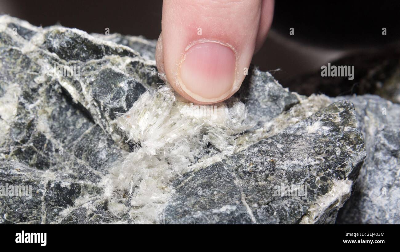 Asbestos mineral hi-res stock photography and images - Alamy