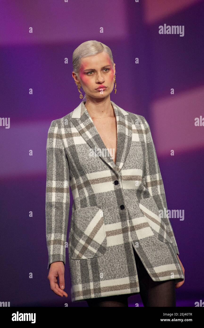 Rome, Italy. 20th Feb, 2021. Francesca Cottone's fashion show "L'ÂME ...