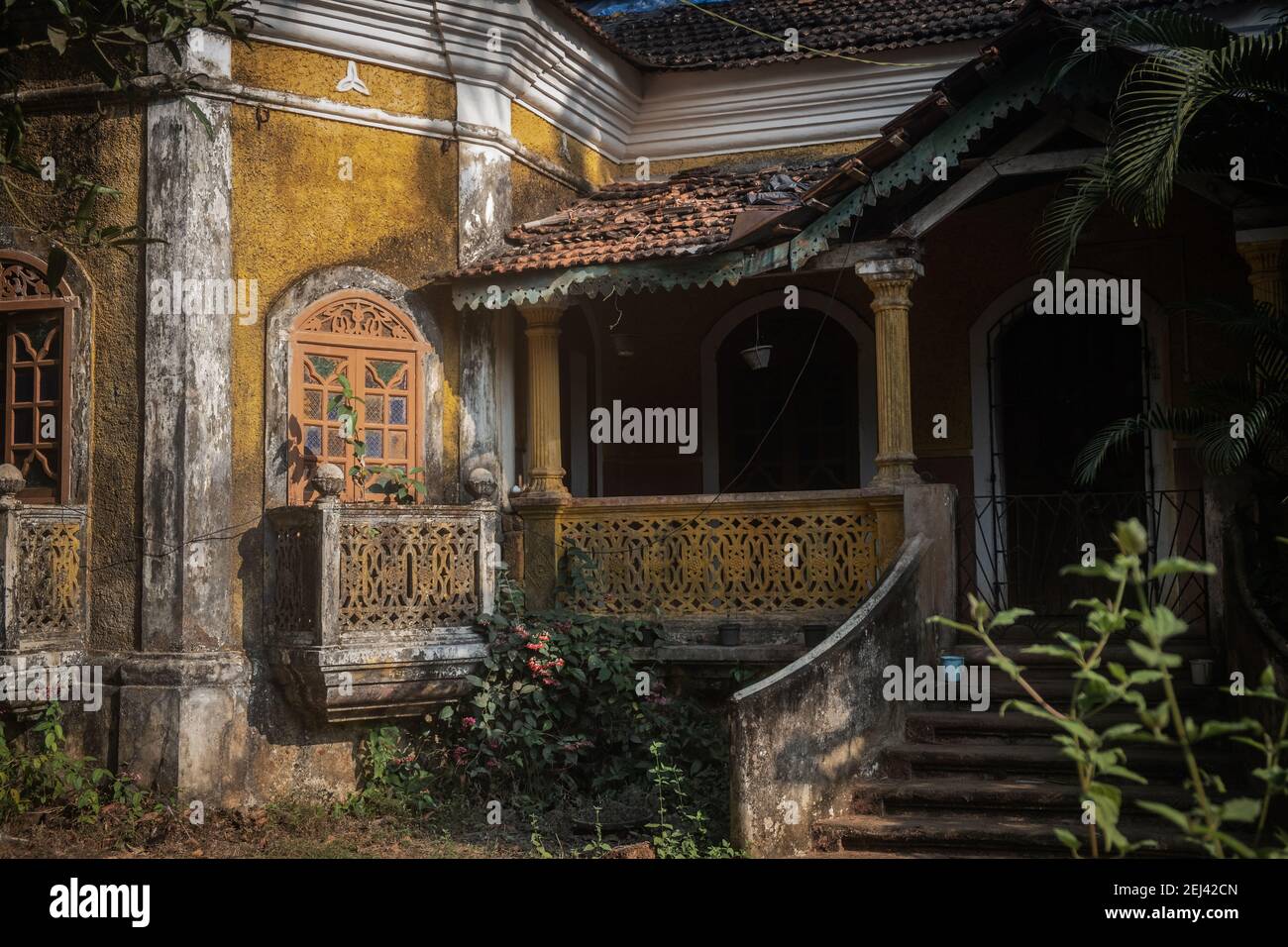 Heritage old house in Old Goa, India Stock Photo - Alamy