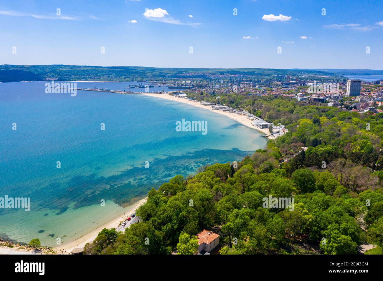 Aerial view of the central beach of the bulgarian town Varna Stock ...