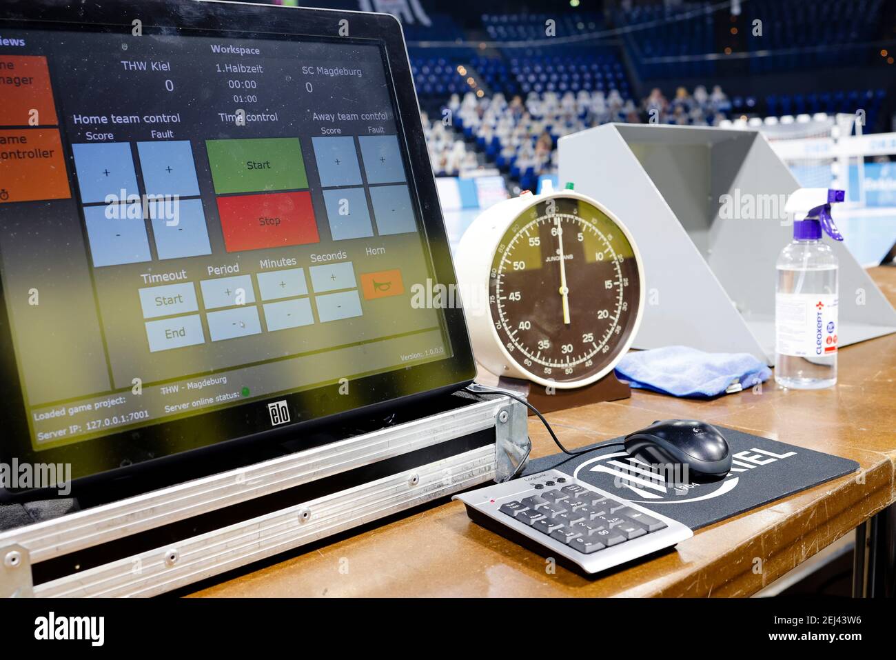 Handball referee table hi-res stock photography and images - Alamy