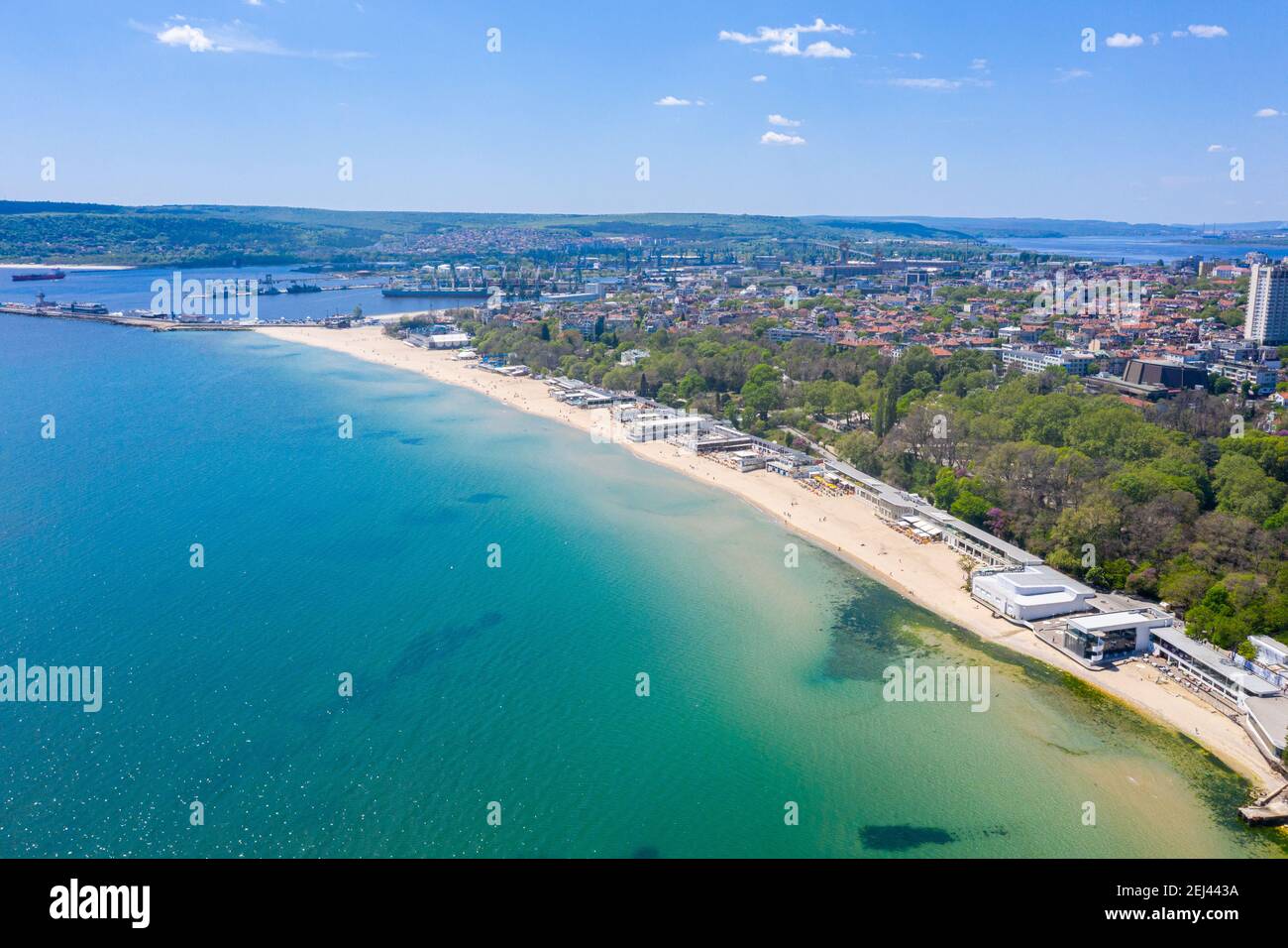 Aerial view of the central beach of the bulgarian town Varna Stock ...