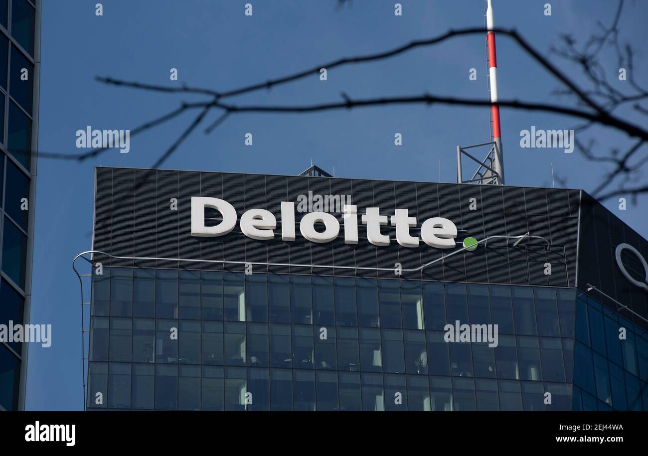 Deloitte sign hi-res stock photography and images - Alamy