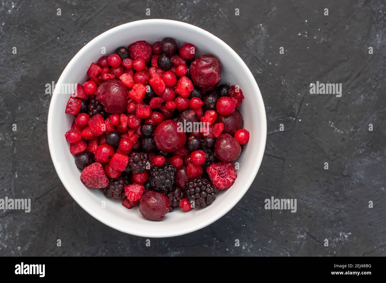 Mixed fruit berries hi-res stock photography and images - Alamy