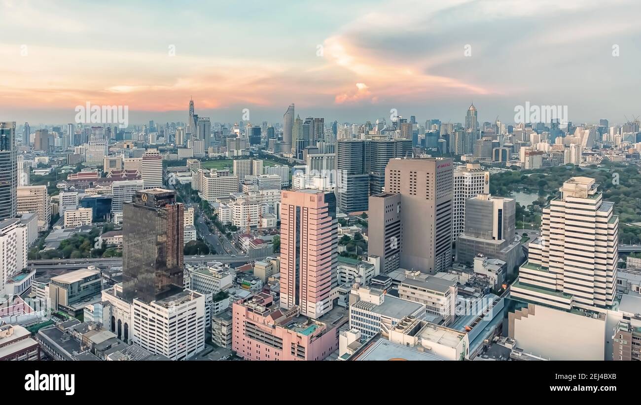 Panorama city night thailand bangkok hi-res stock photography and ...