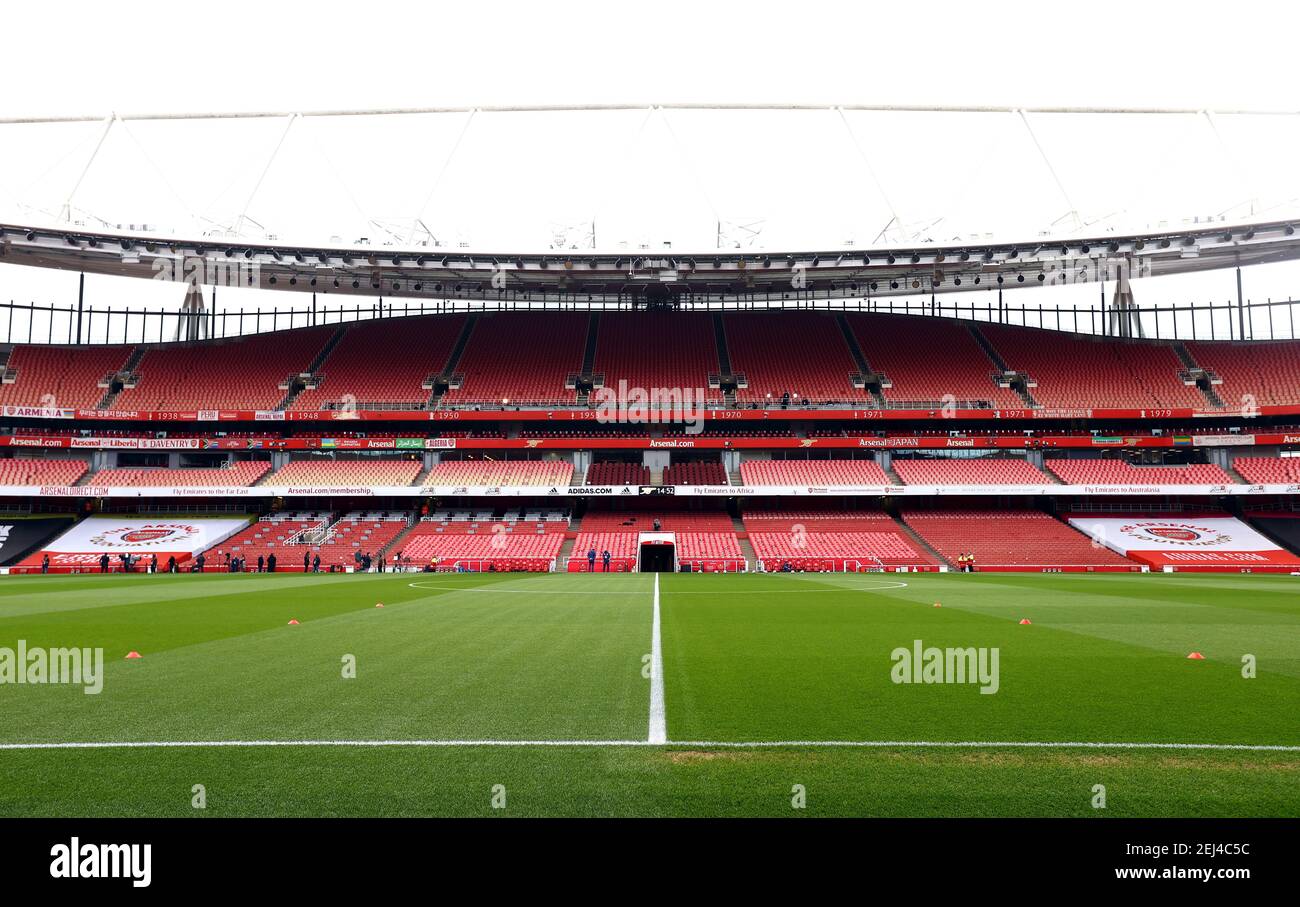 Emirates stadium view from city hi-res stock photography and images - Alamy