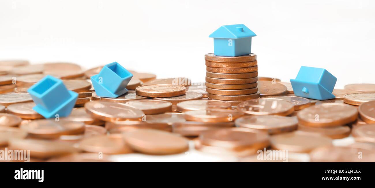 Real estate collapse hi-res stock photography and images - Alamy
