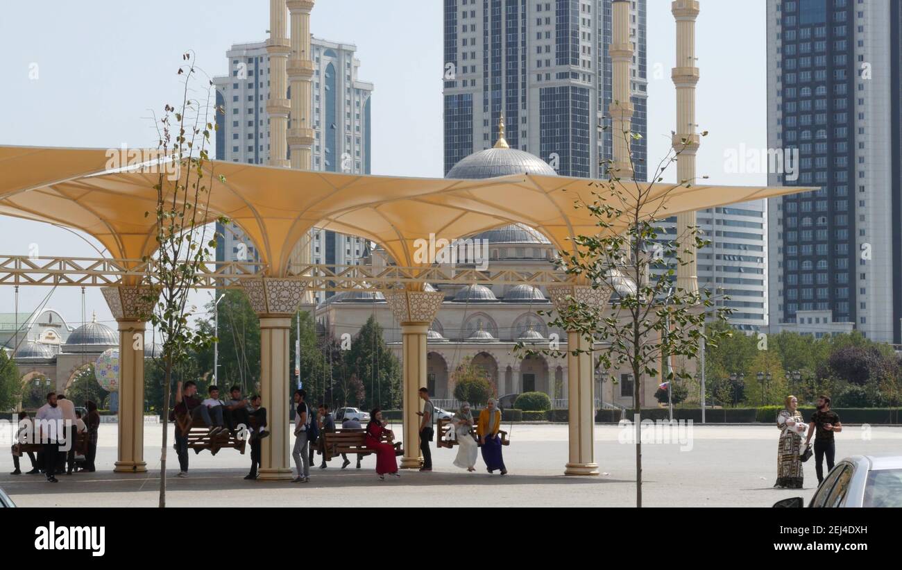 GROZNY, THE CHECHEN REPUBLIC OF ICHKERIA, CAUCASUS, RUSSIA, 6 SEPTEMBER ...