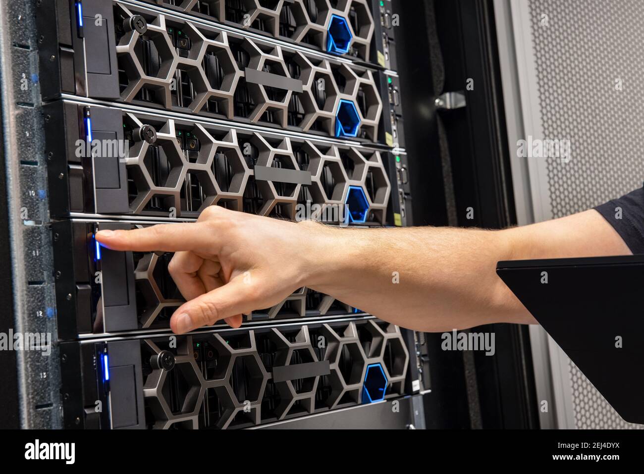 Technical hardware hi-res stock photography and images - Alamy