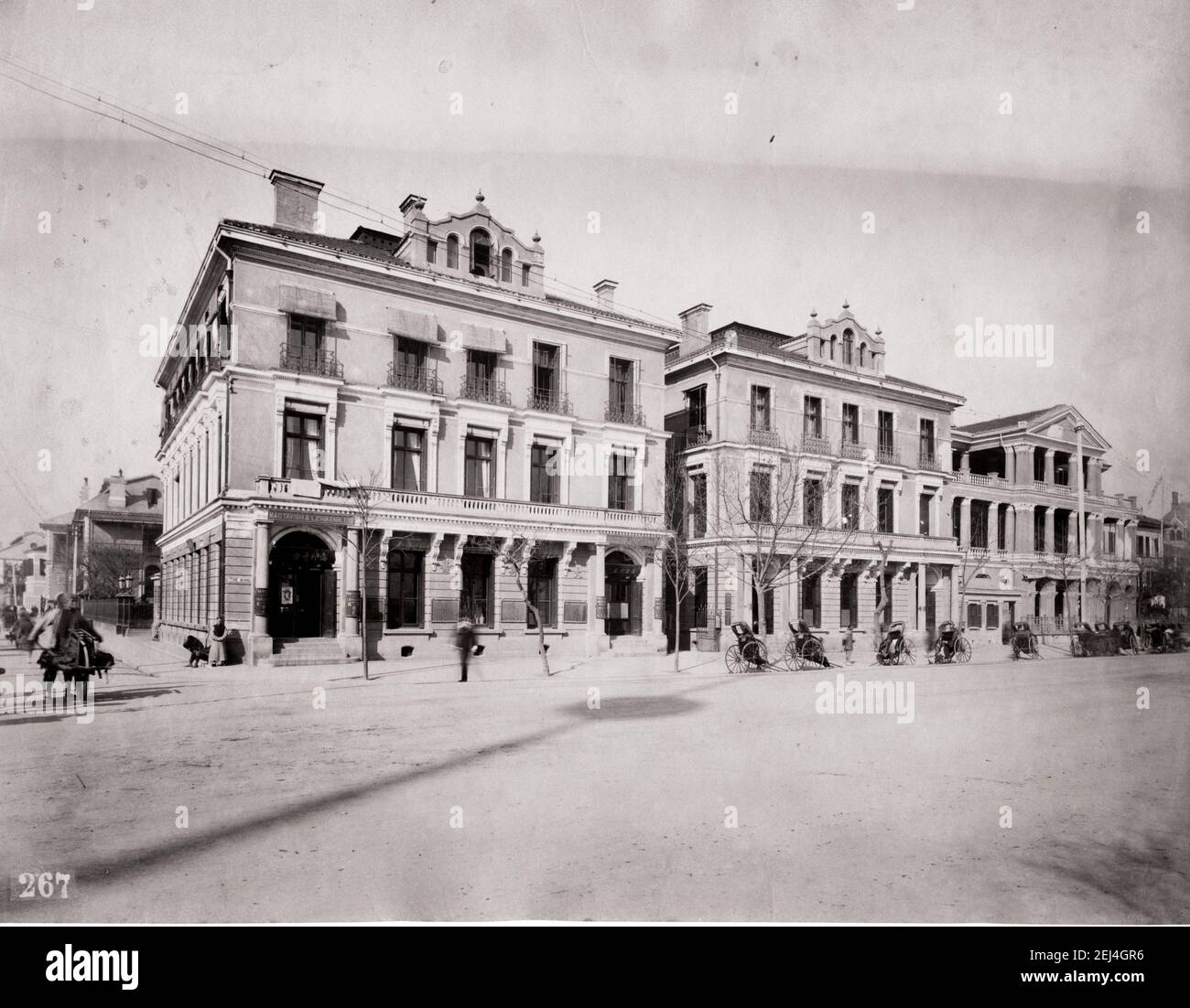 Street scene, Shanghai, China, c.1890's, along the Bund Stock Photo - Alamy