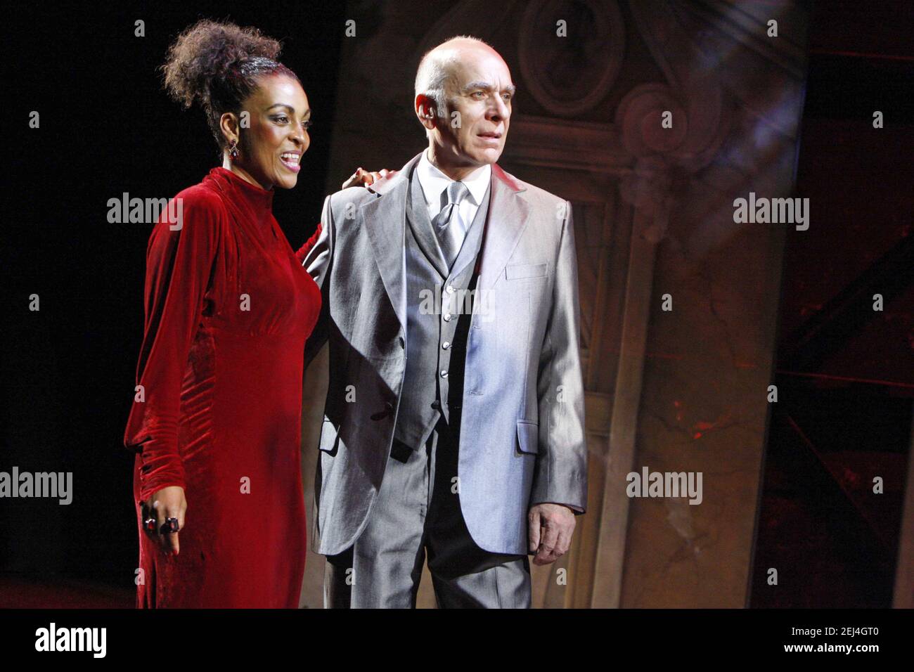 Jacobean tragedy hi-res stock photography and images - Alamy