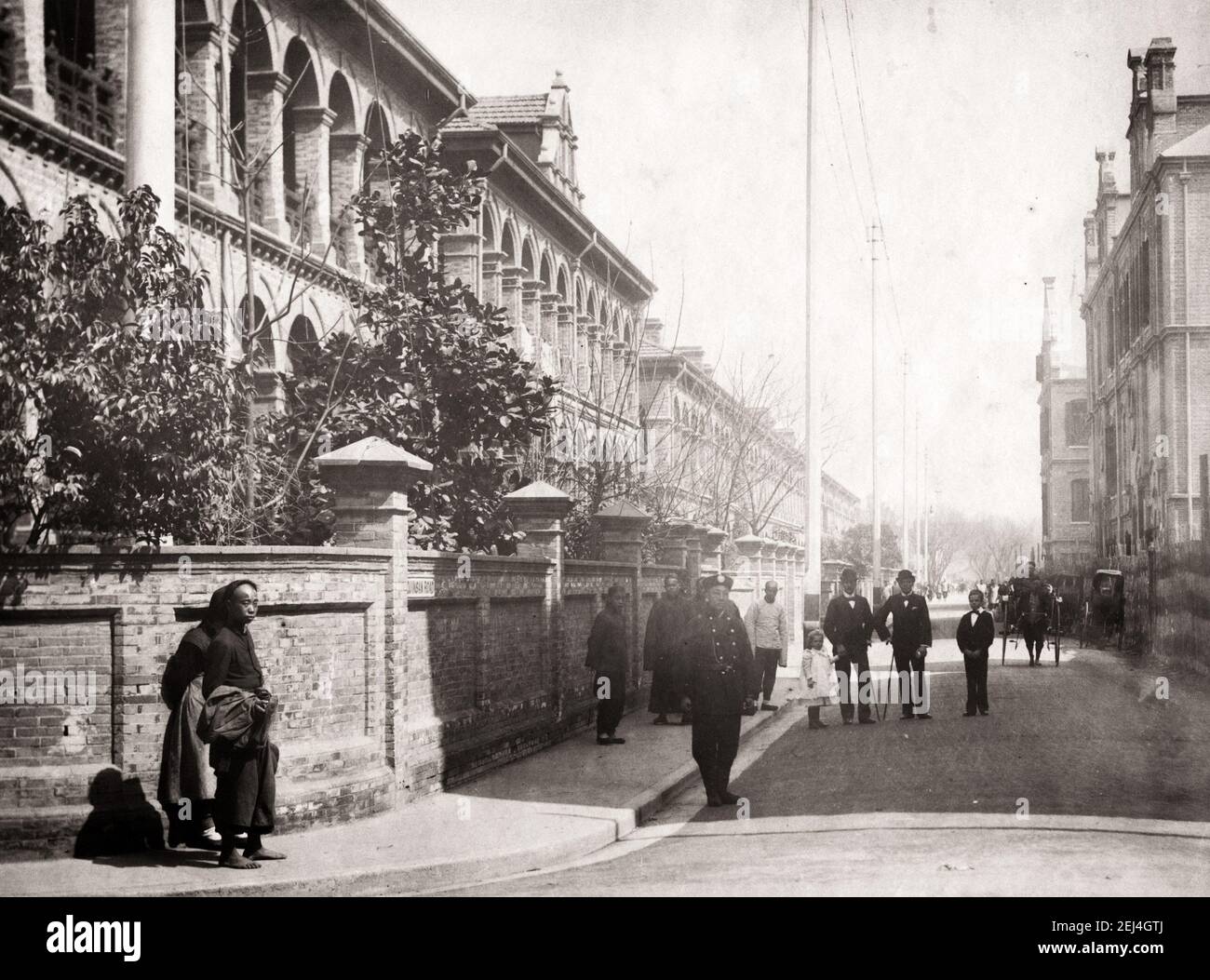 Street scene, Shanghai, China, c.1890's, pedestrians Stock Photo - Alamy