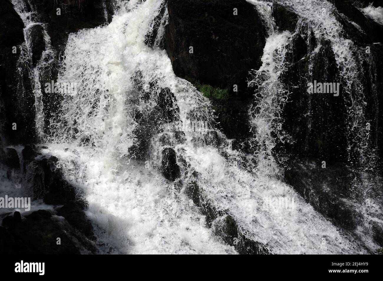 Waterfall viewing area hi-res stock photography and images - Alamy