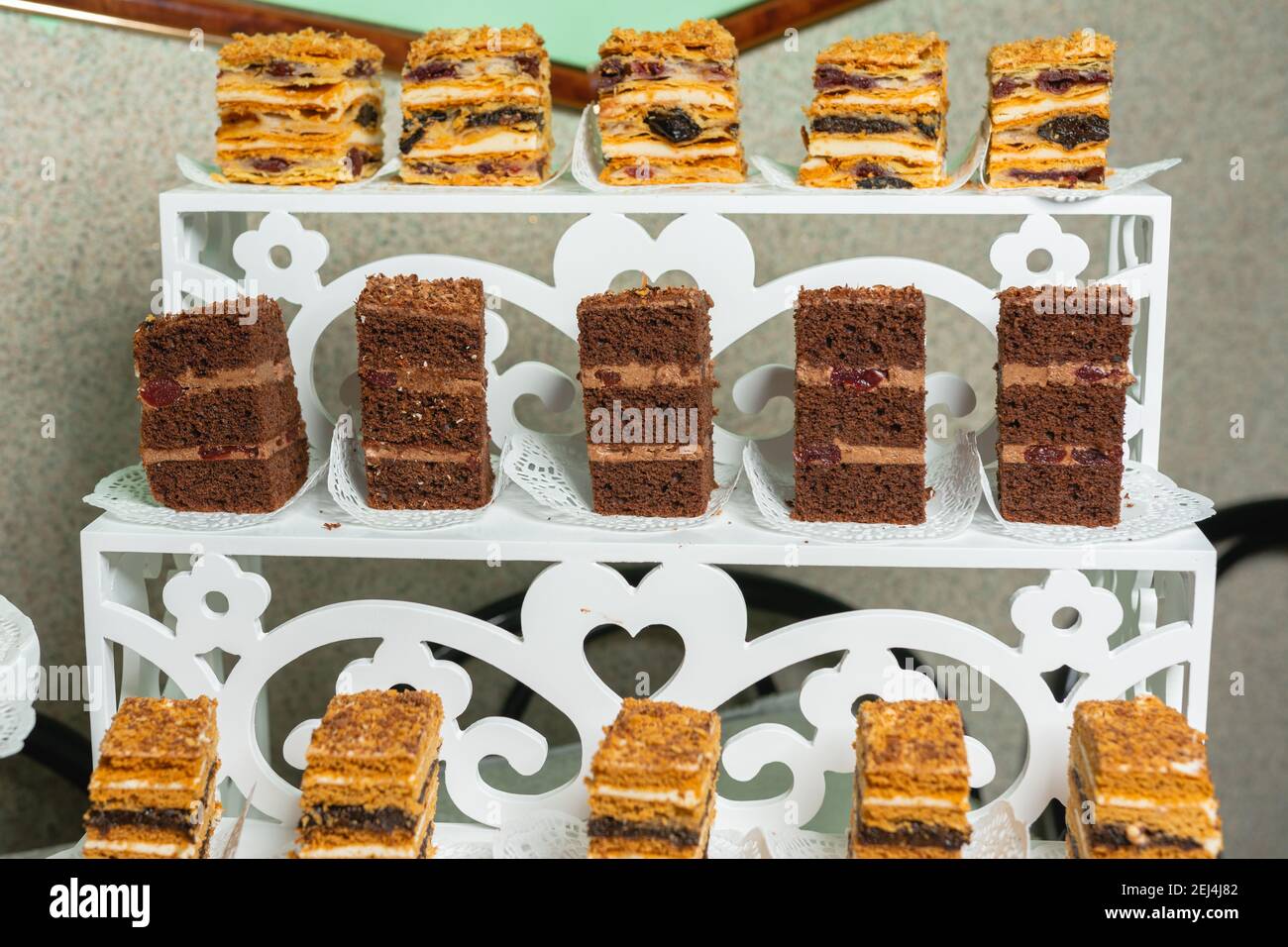 candy bar, sweets to choose from, free choice of sweet to taste in ...