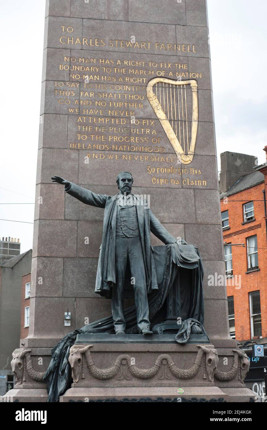 Monument with statue of Charles Stewart Parnell, politician and leader ...