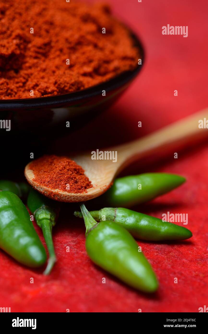 Green paprika hi-res stock photography and images - Alamy