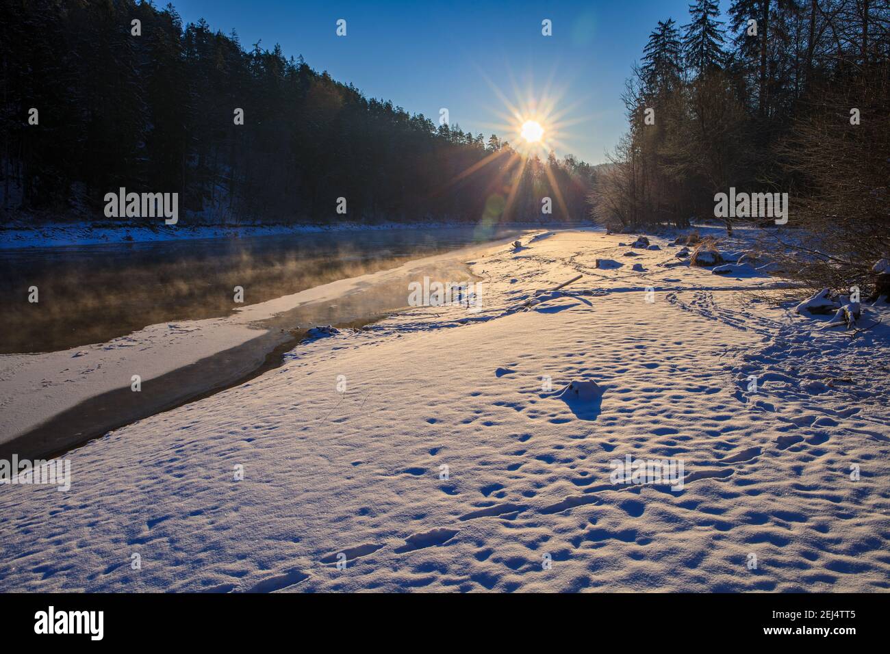 Vltava in winter hi-res stock photography and images - Alamy