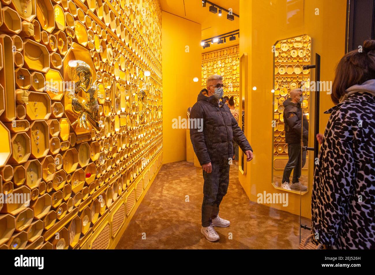 Milan, Italy. 21st Feb, 2021. Milan, final touches to the sumptuous ...