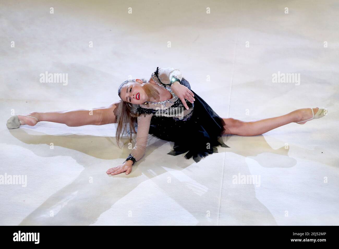 Gymnastics Exhibition High Resolution Stock Photography and Images - Alamy