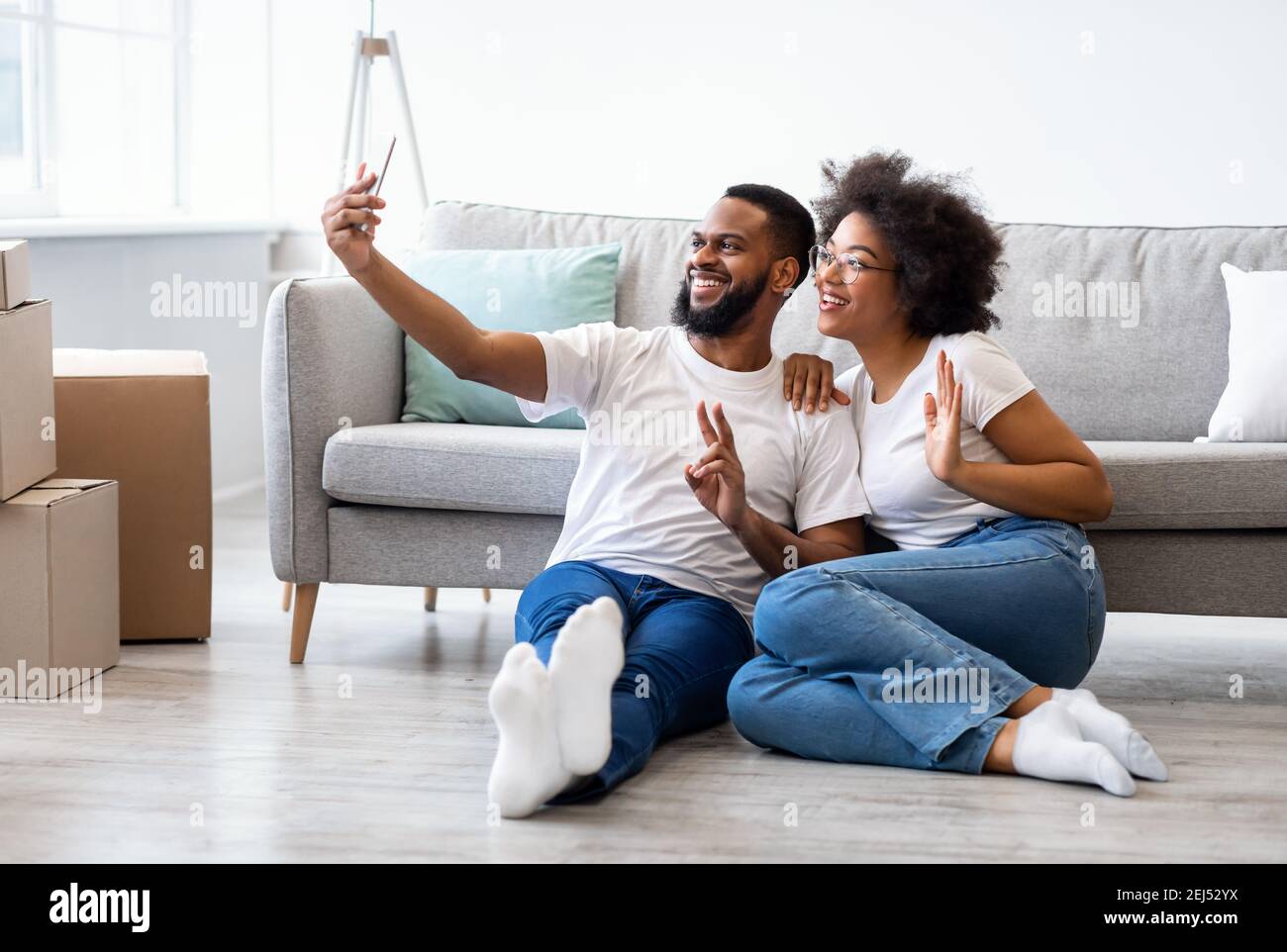 Buying boxes hi-res stock photography and images - Alamy