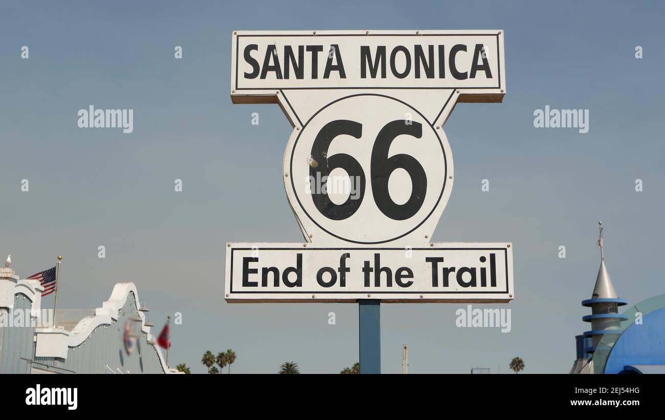 SANTA MONICA, LOS ANGELES, USA - 28 OCT 2019: Historic route 66, famous ...
