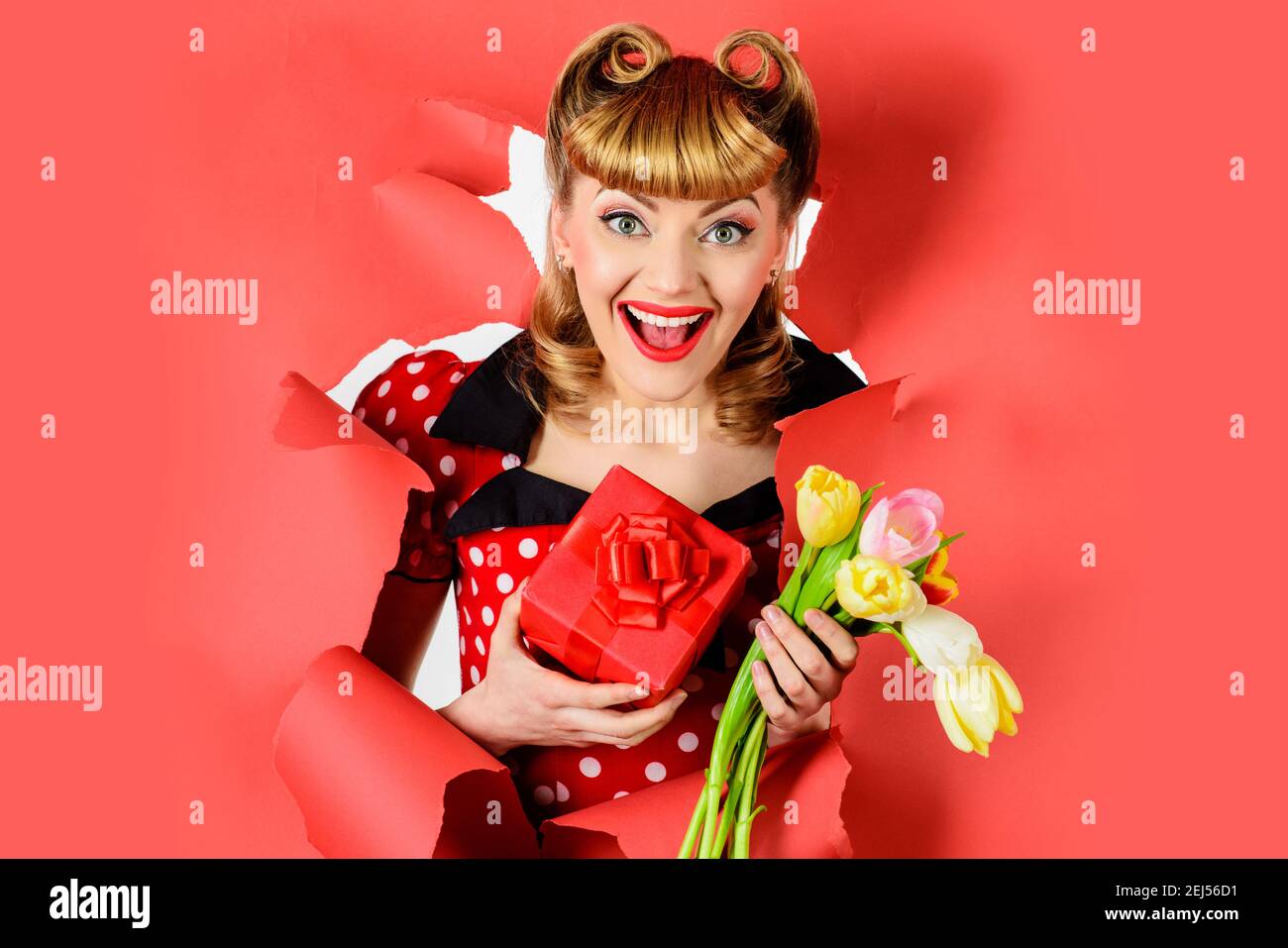 Pin up girl hi-res stock photography and images - Alamy