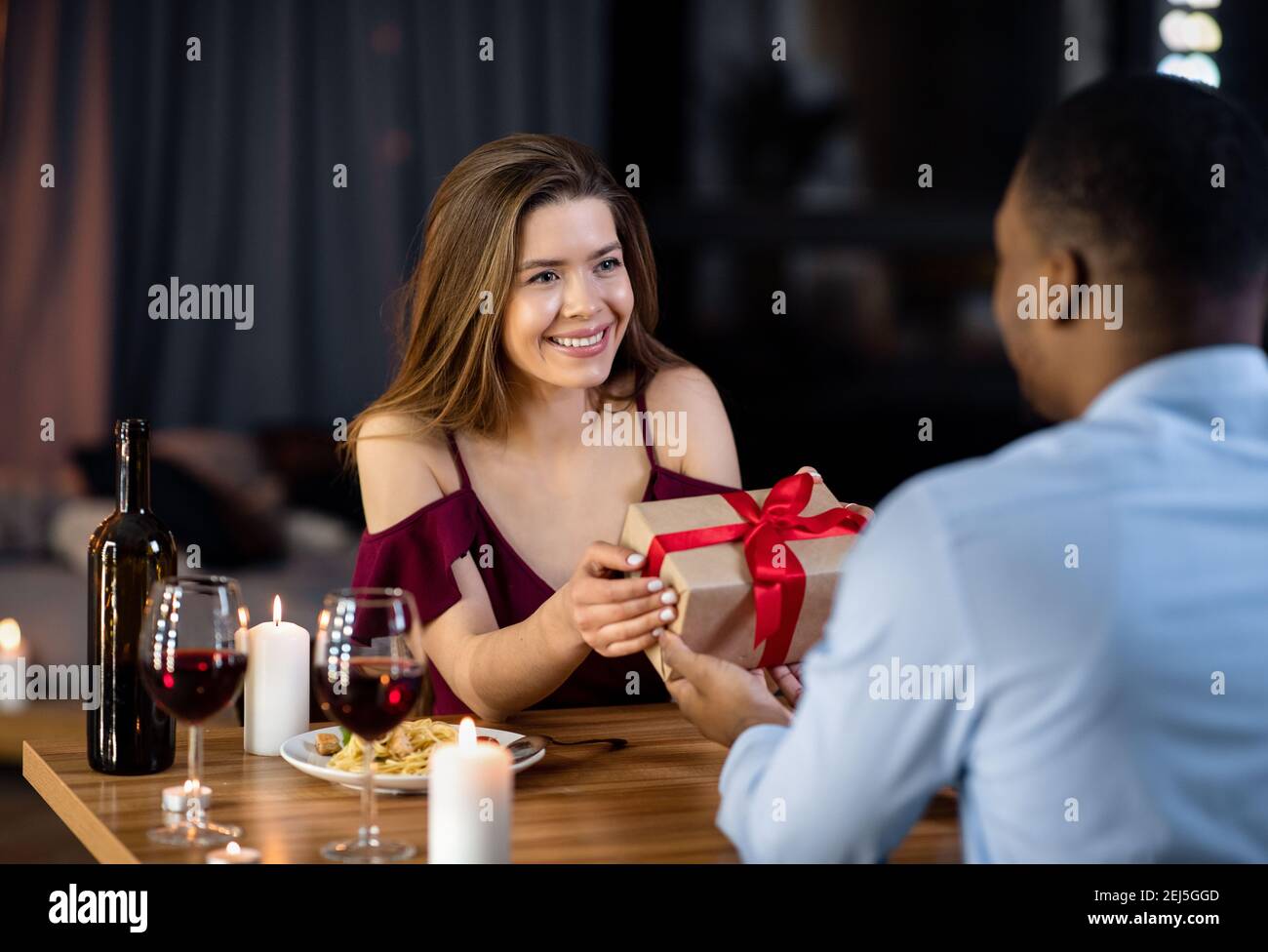 Getting dinner hi-res stock photography and images - Alamy