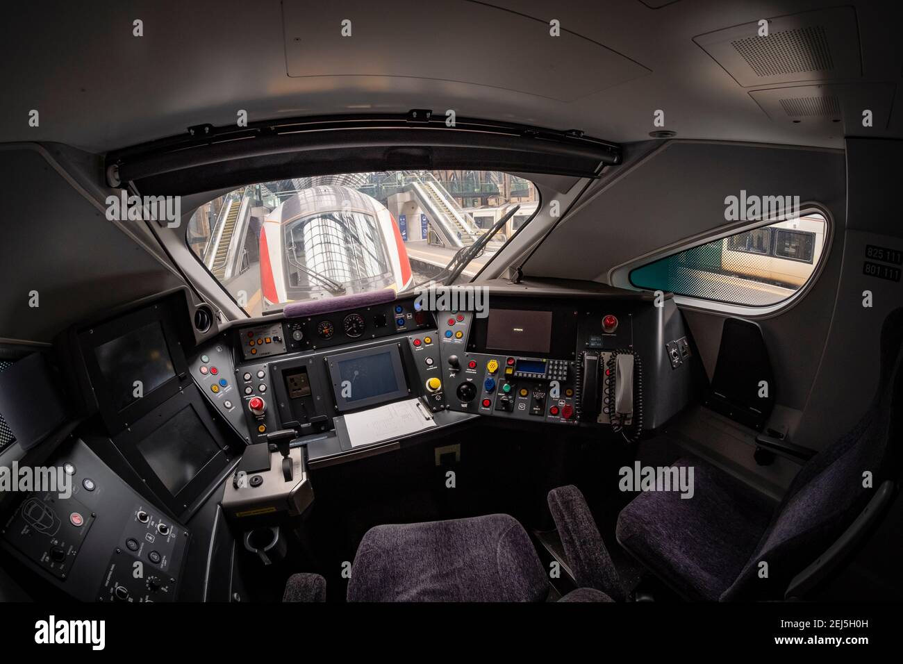 Hitachi class 801 hi-res stock photography and images - Alamy
