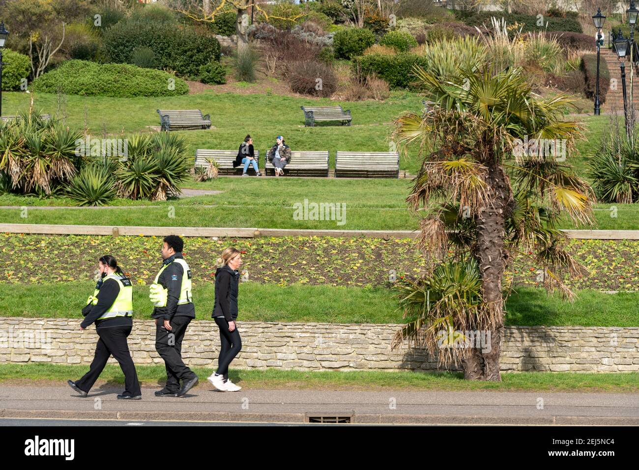 Safety officers hi-res stock photography and images - Alamy