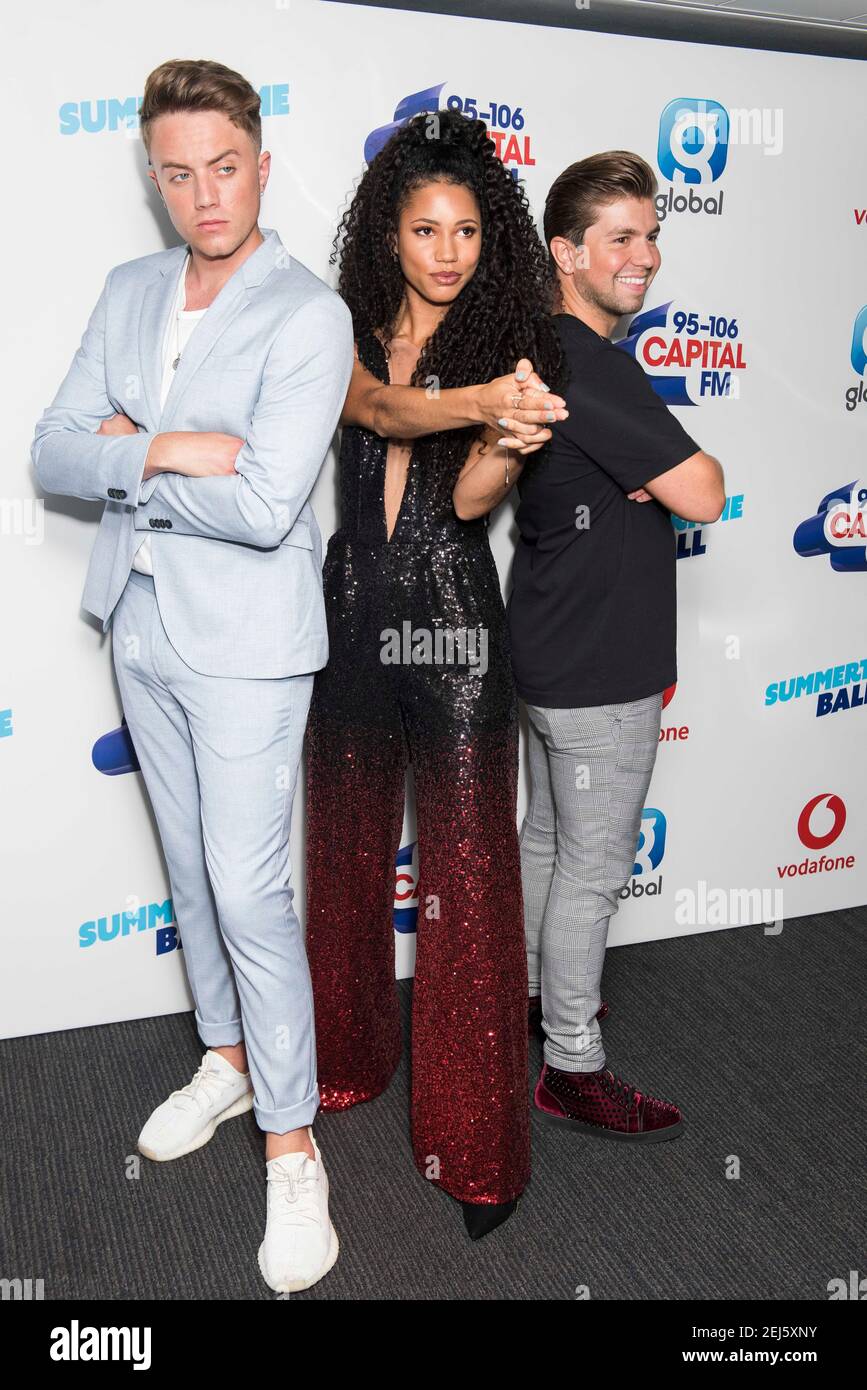 Vick hope roman kemp hi-res stock photography and images - Alamy