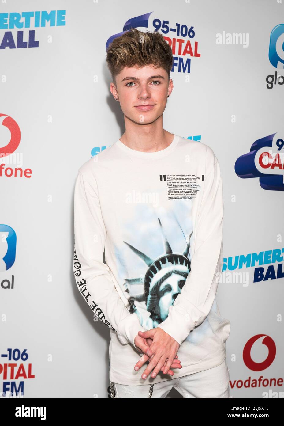 Hrvy hi-res stock photography and images - Alamy