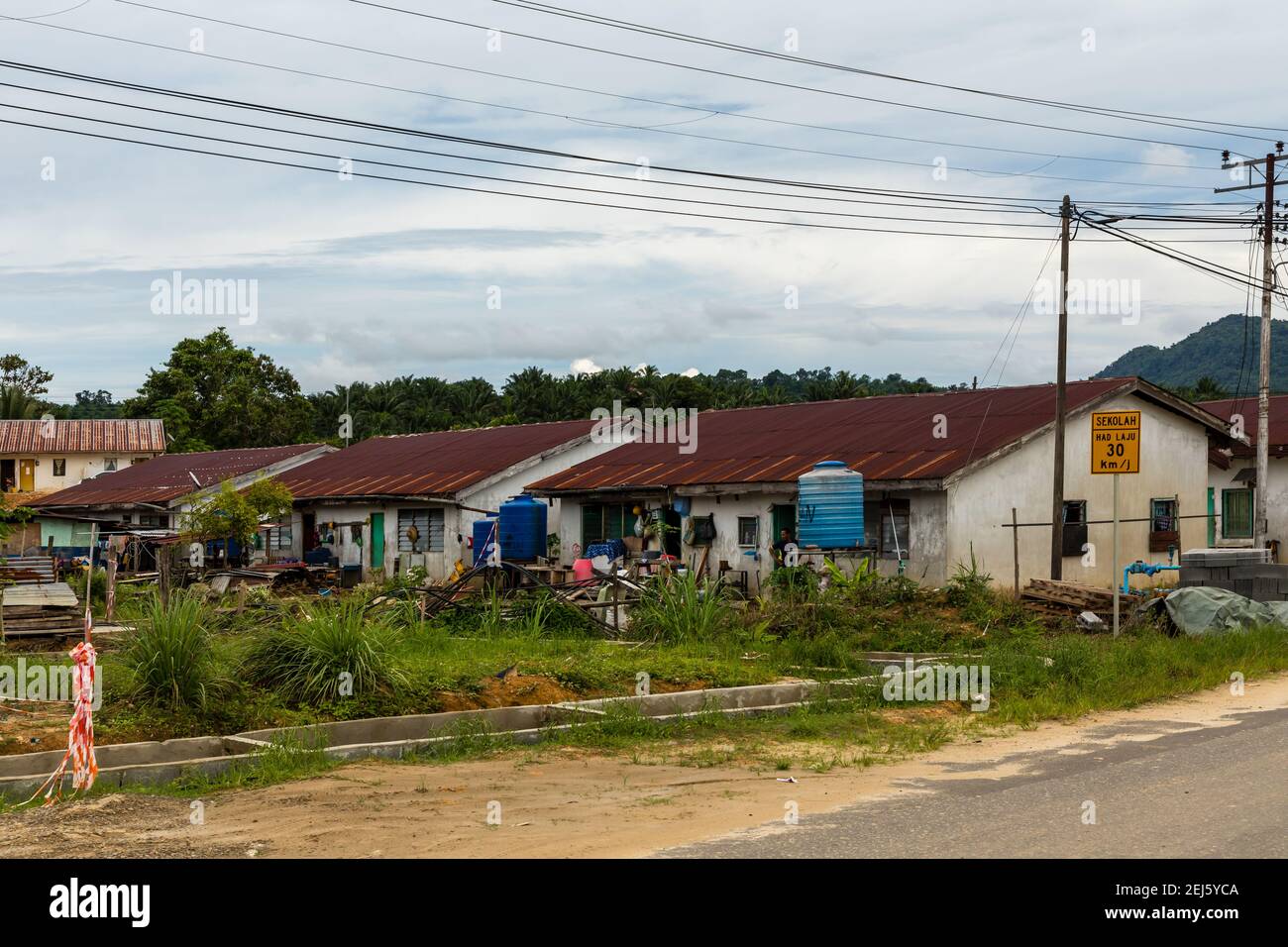 Residential houses for Assistants and foremen of "Lumadan Estate ...