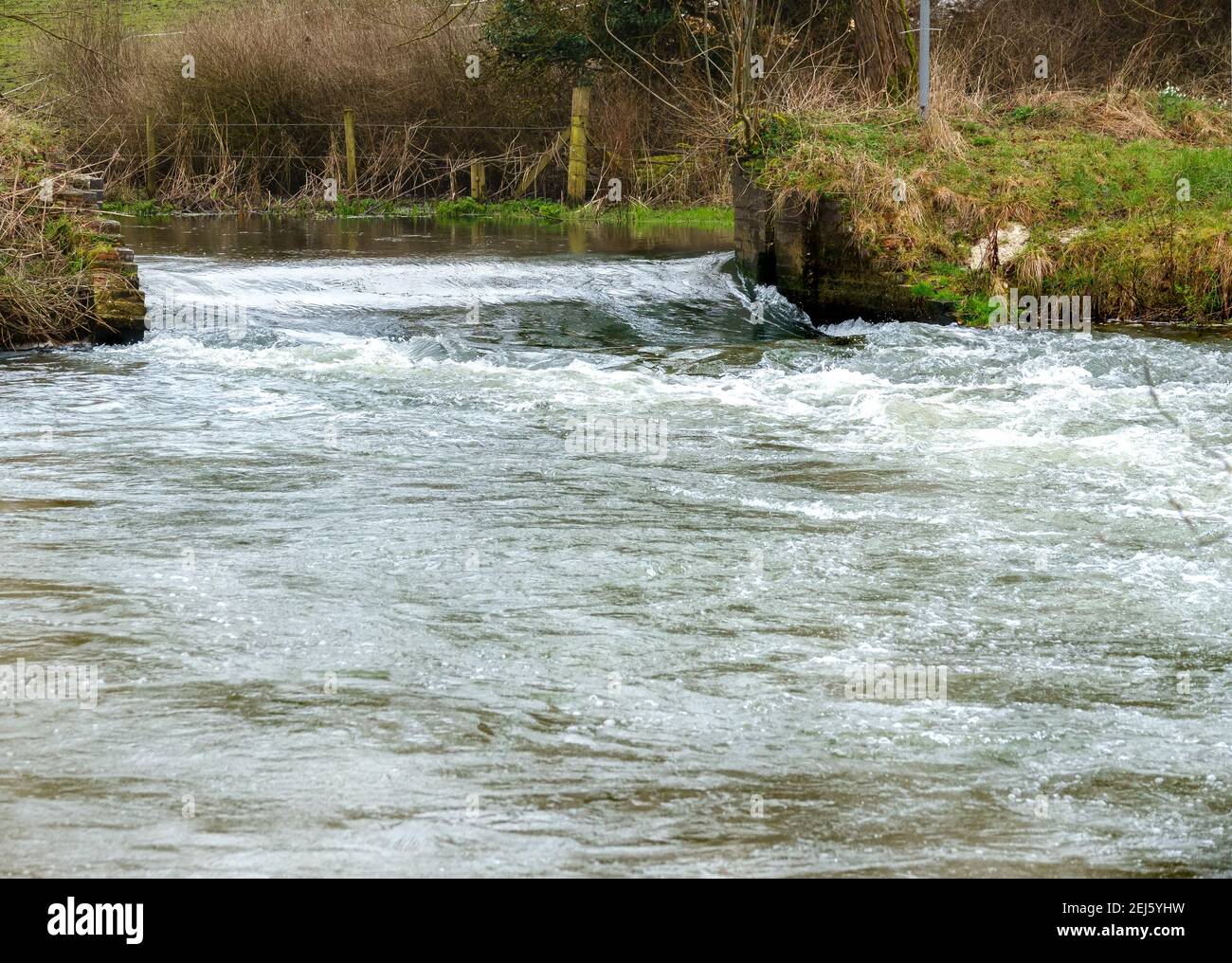 mill pond on the river avon Stock Photo - Alamy