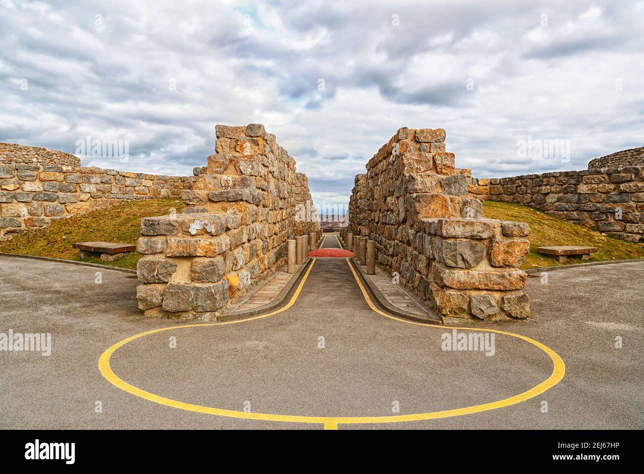 Coldstones quarry pateley bridge hi-res stock photography and images ...