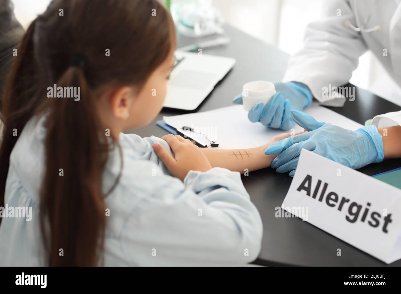 Little girl undergoing allergen skin test in clinic Stock Photo - Alamy